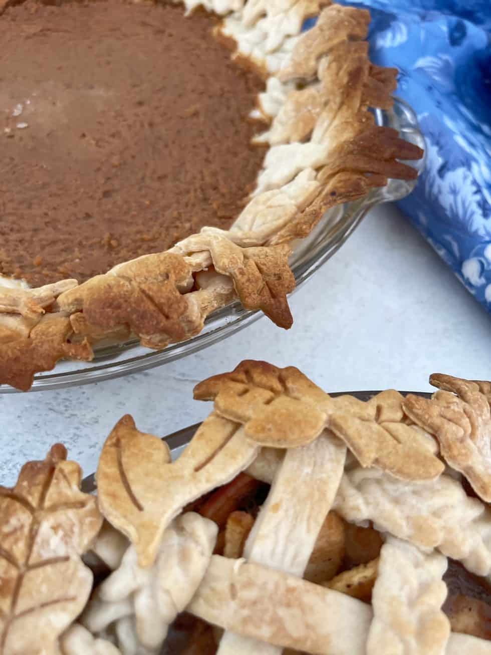 Decorative Holiday Pie Crust Molds - Pure Happy Home