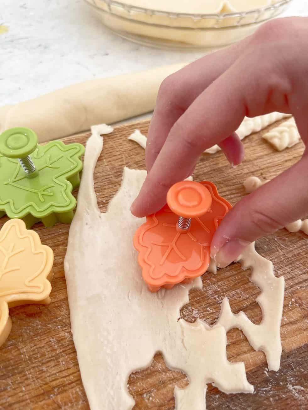 Decorative Holiday Pie Crust Molds - Pure Happy Home