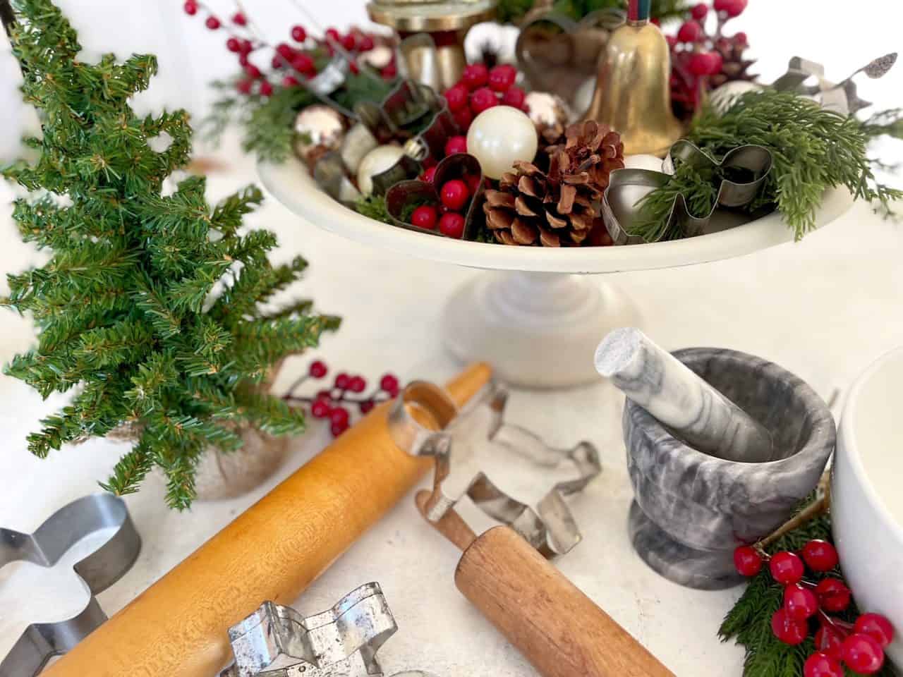Vintage Cookie Cutter Inspired Christmas Decor - Pure Happy Home
