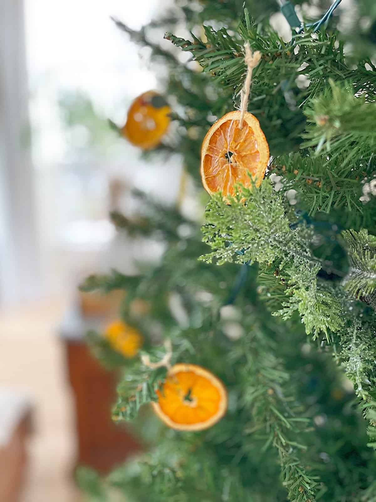 Simple Dried Orange Slice Ornament Craft - Pure Happy Home