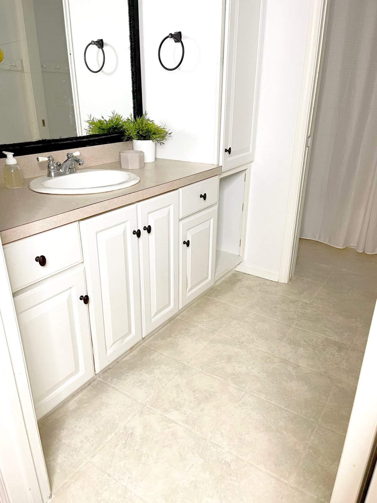 How to Affordably Add Character to a Builder Grade Home - Pure Happy Home