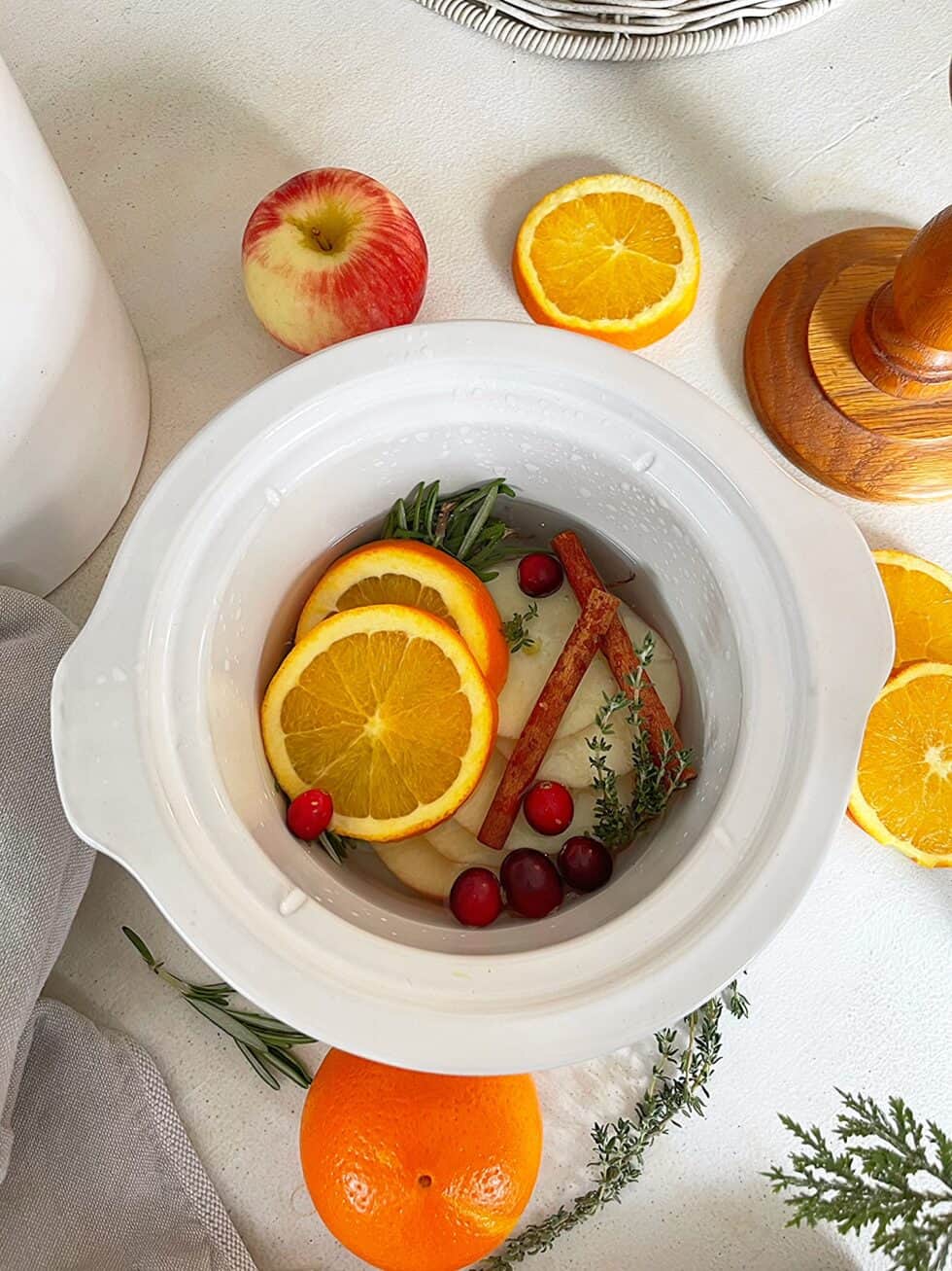Christmas Crockpot Potpourri - Pure Happy Home