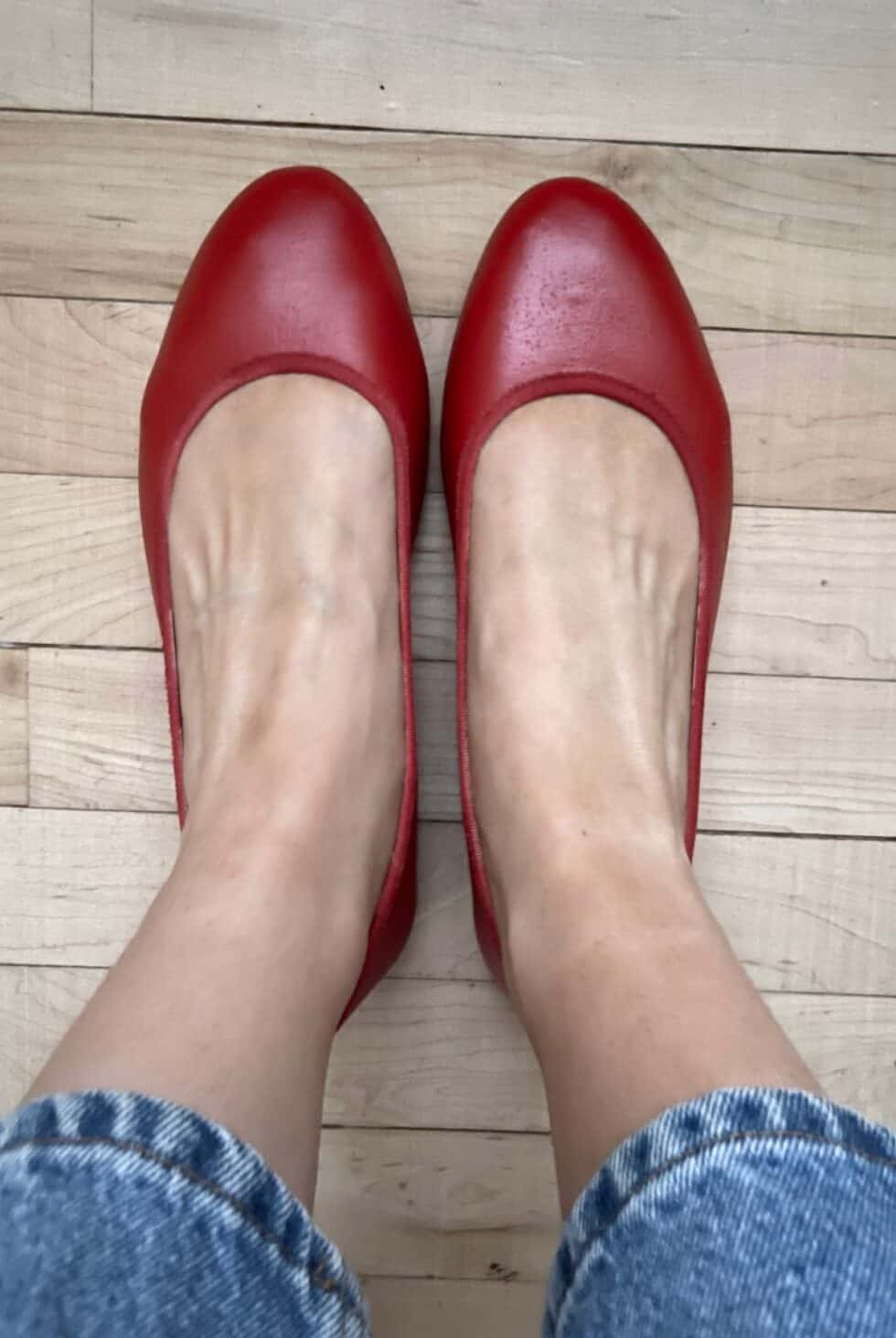 How To Transform Your Shoes With Spray Paint - Pure Happy Home